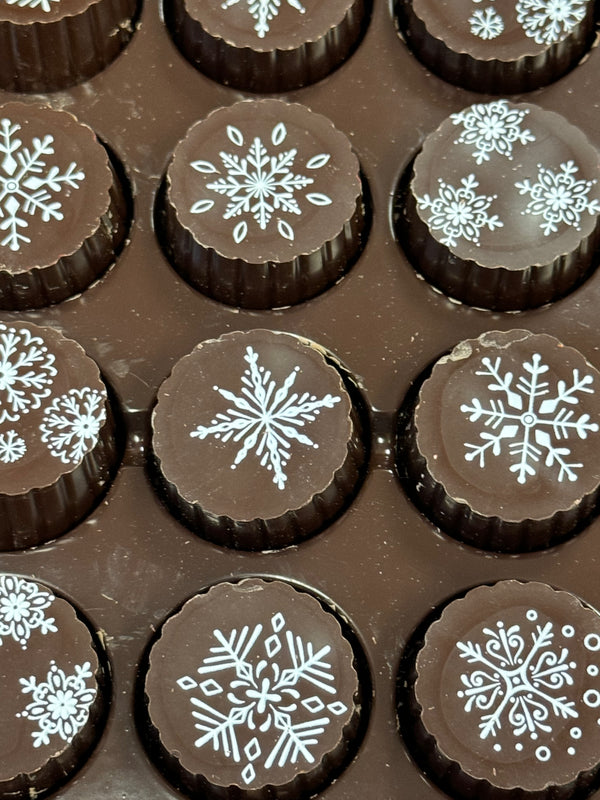 Gourmet Truffles: Snowflake - Dayton Homemade Chocolates & Gift Baskets